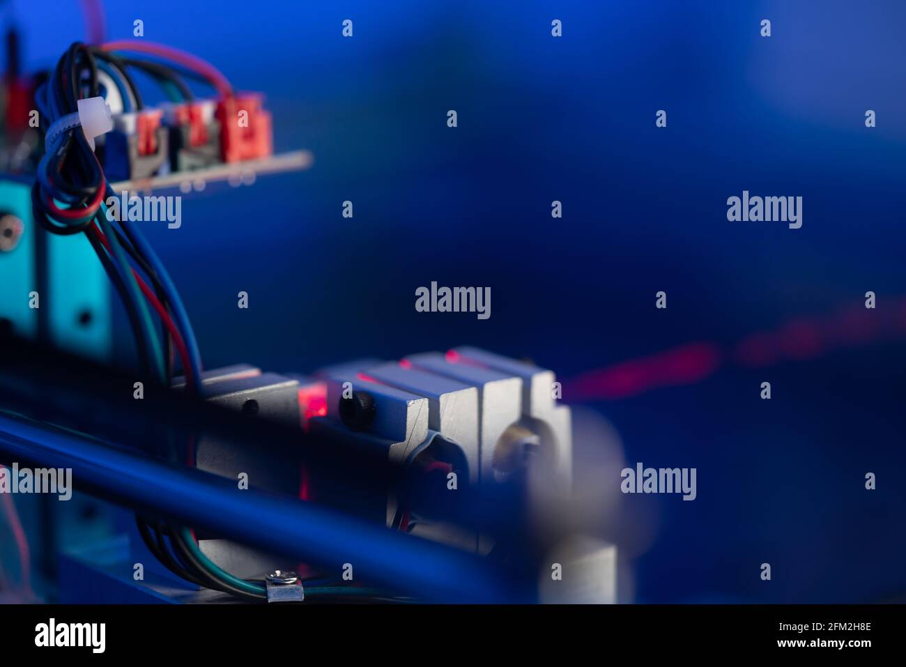 Laser development system in optical laboratory. Study of lasers the ...