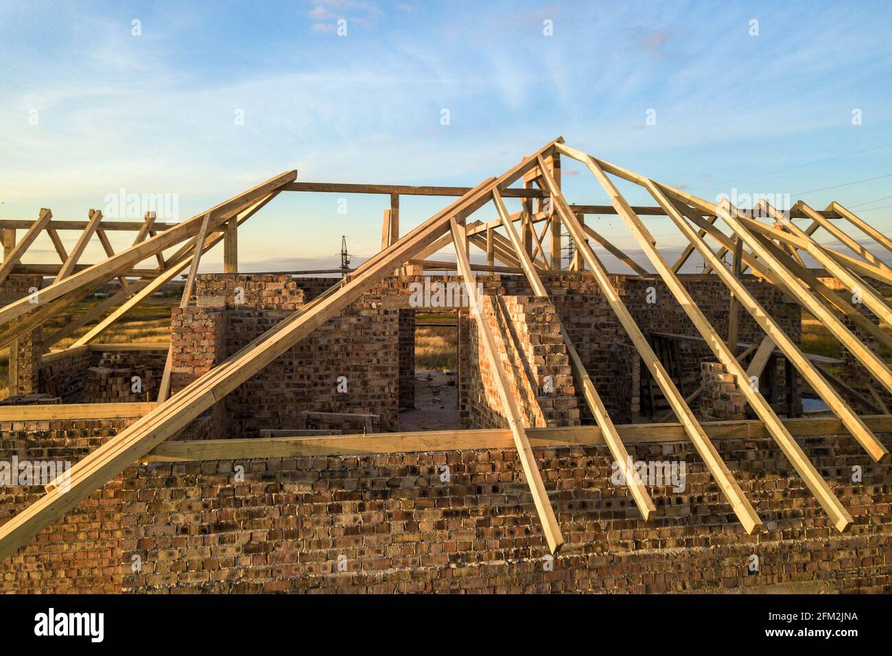 Installation progress rafters hi-res stock photography and images - Alamy