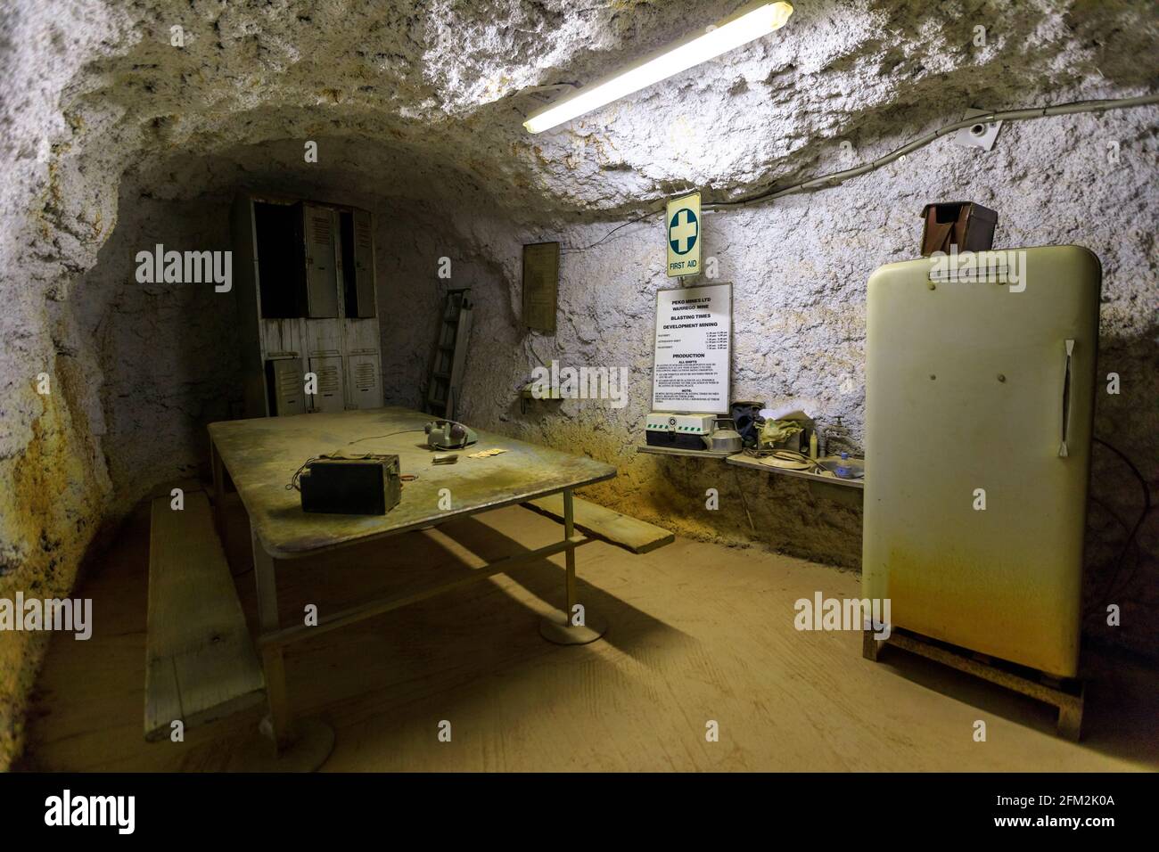 Underground gold mine australia hi-res stock photography and images - Alamy