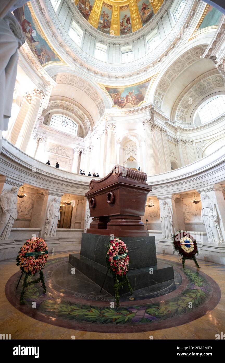 General view of Napoleon Bonaparte's Tomb at hotel des Invalides for ...