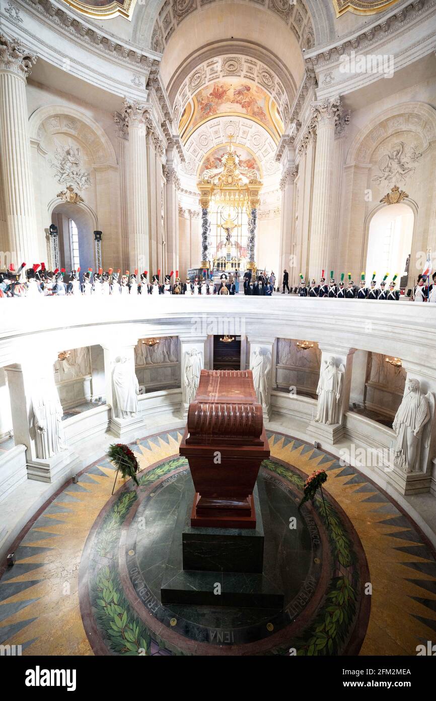 General view of Napoleon Bonaparte's Tomb at hotel des Invalides for ...