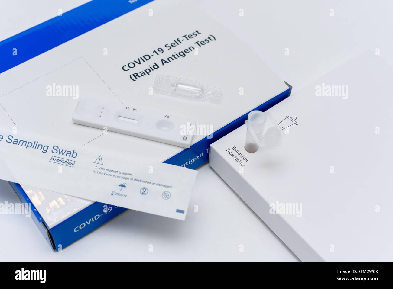 St Albans, Hertfordshire/England - 5 May 2021 - NHS provide coronavirus ...