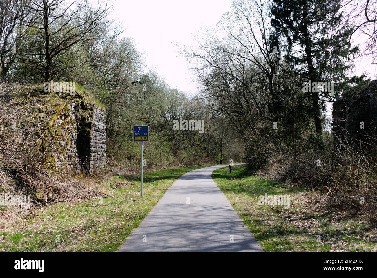 Disused railway lines hi-res stock photography and images - Alamy