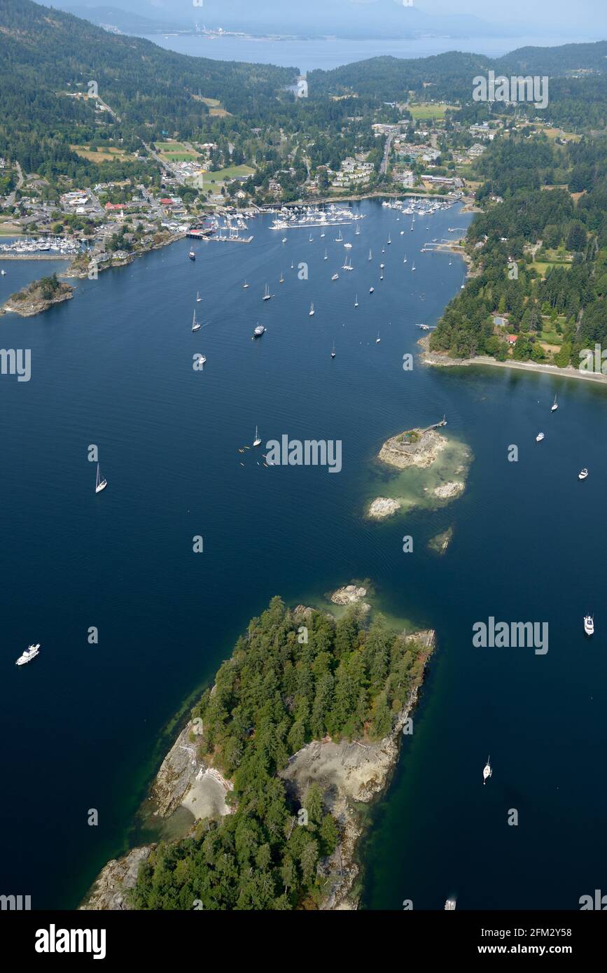 Aerial photograph of the north end of Goat Island in Ganges Harbour ...