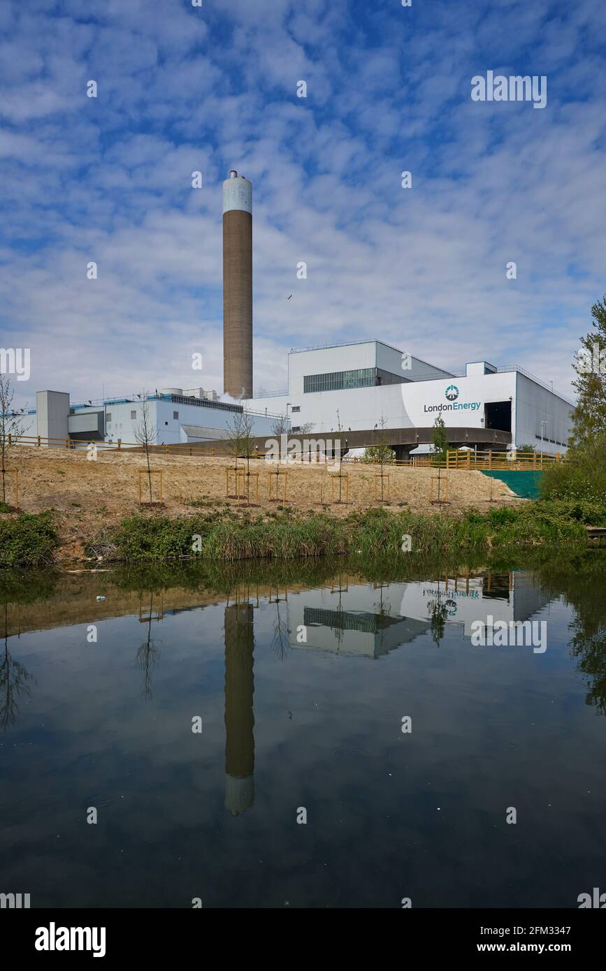 London energy waste plant hi-res stock photography and images - Alamy