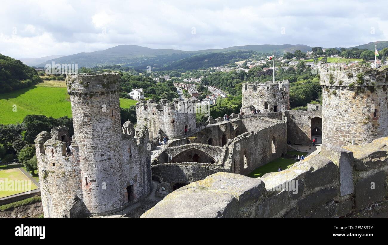 Conwy castle aerial hi-res stock photography and images - Alamy