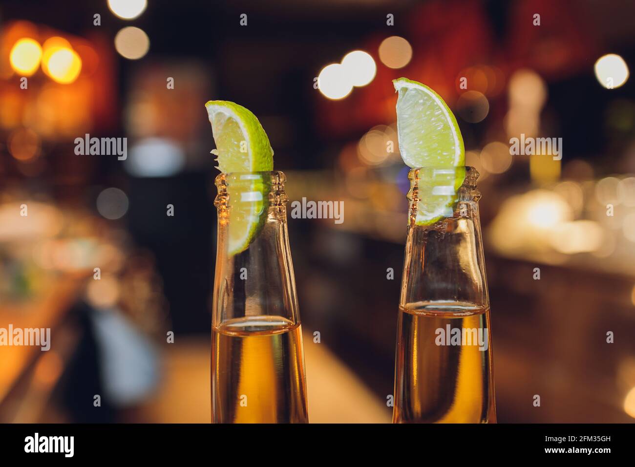 Multiple beer bottles hi-res stock photography and images - Alamy
