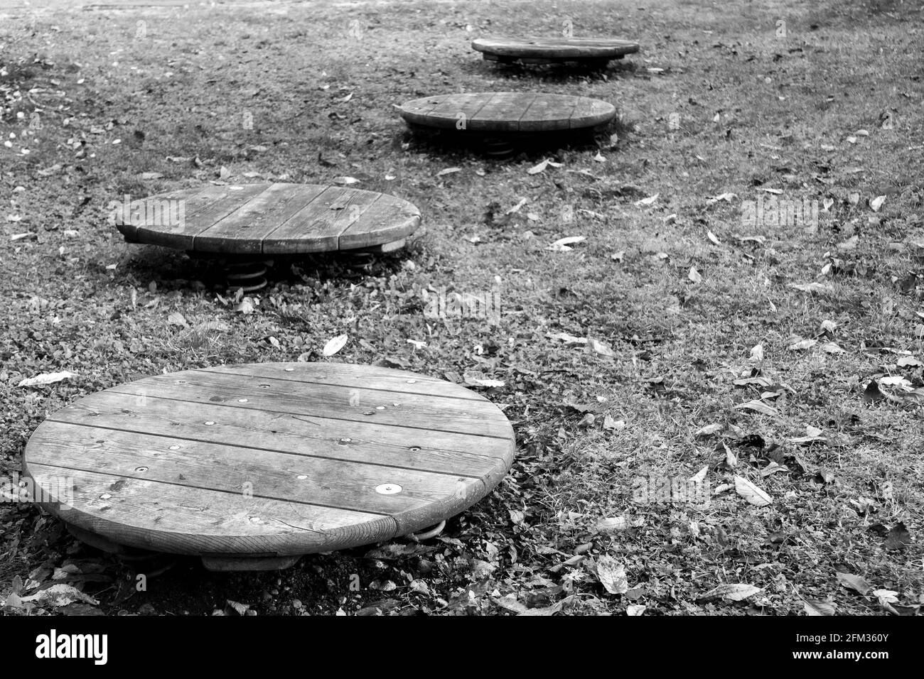 Ground circle hi-res stock photography and images - Alamy