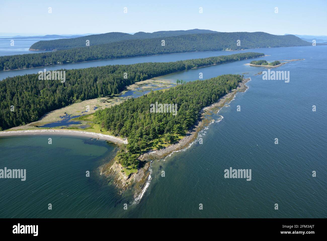 Tumbo Island with Saturna Island in the background, Gulf Islands ...