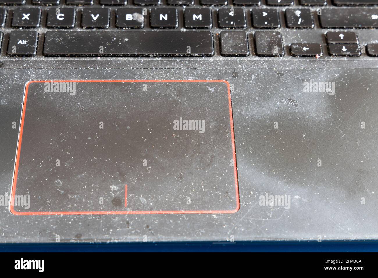 Laptop mouse hi-res stock photography and images - Alamy