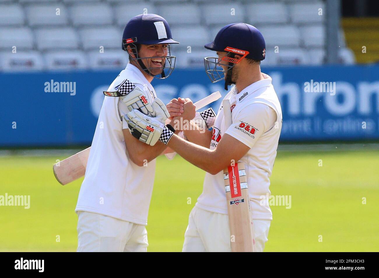 L clinch hi-res stock photography and images - Alamy