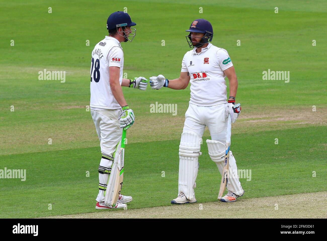 Daniel Lawrence (L) and Jaik Mickleburgh enjoy a useful partnership for ...