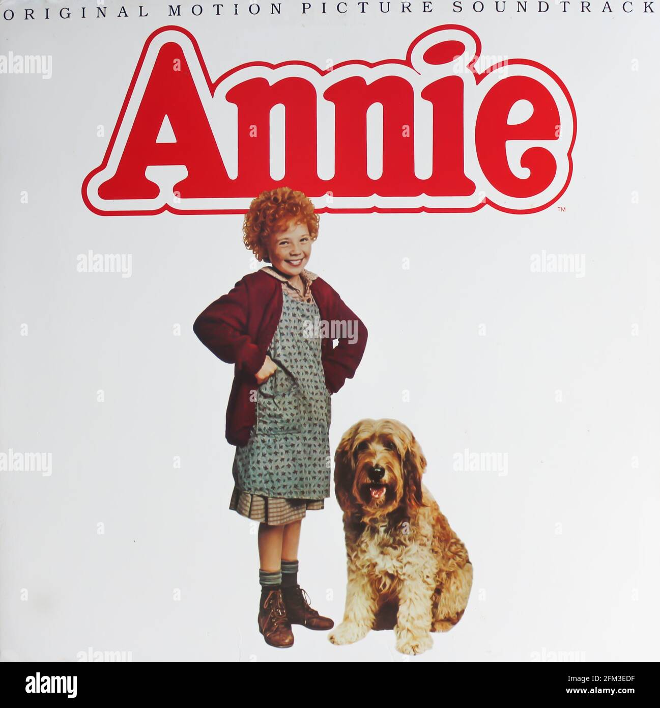 Carol burnett annie hi-res stock photography and images - Alamy