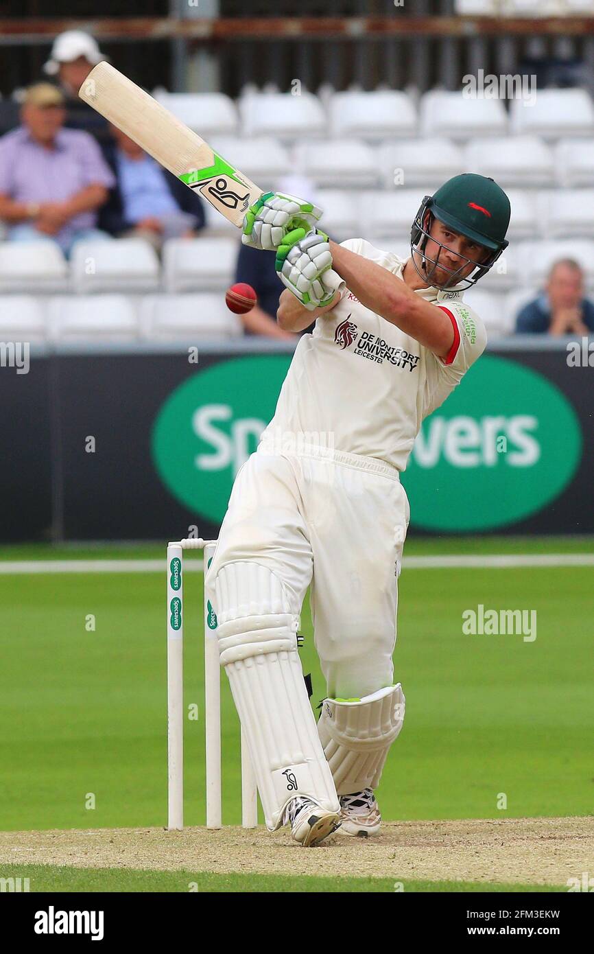 Rob taylor cricket leicestershire hi-res stock photography and images ...