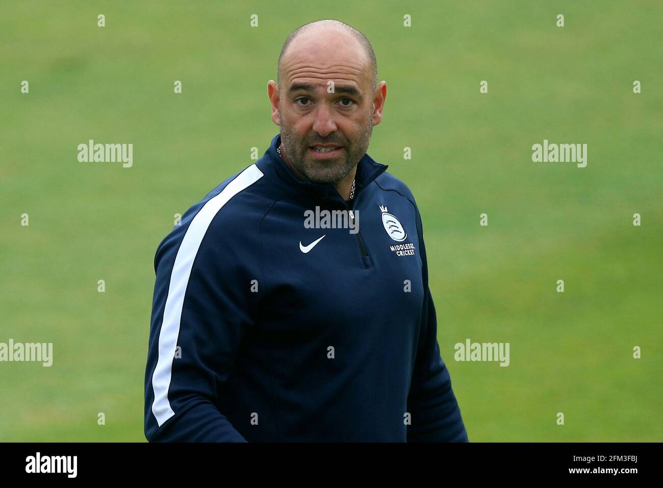 Middlesex head coach Richard Scott during Essex CCC vs Middlesex CCC ...