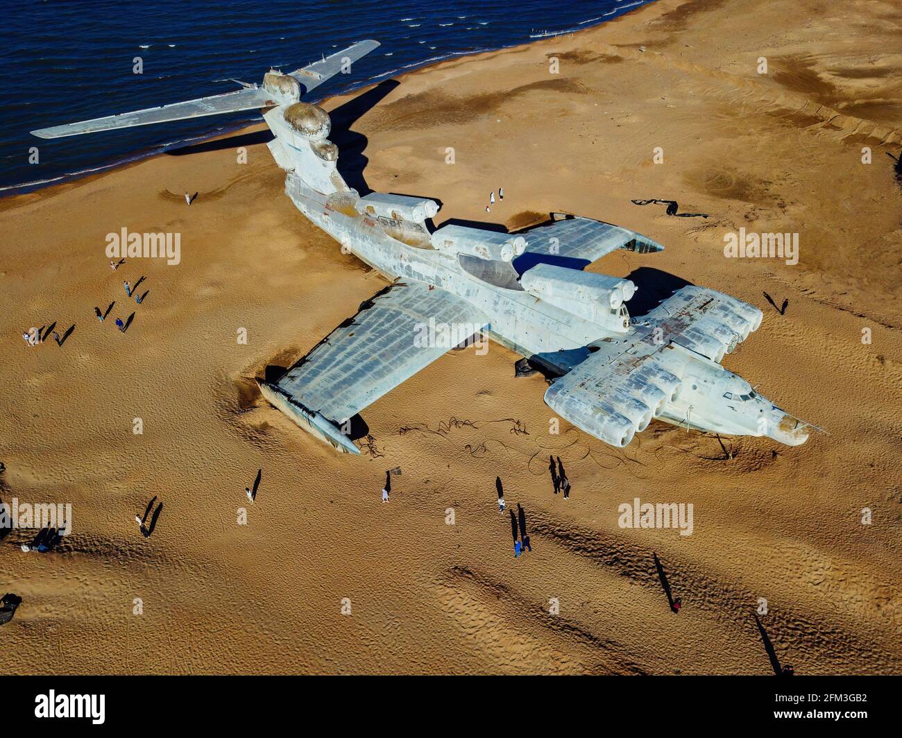 Lun class ekranoplan caspian sea hi-res stock photography and images ...