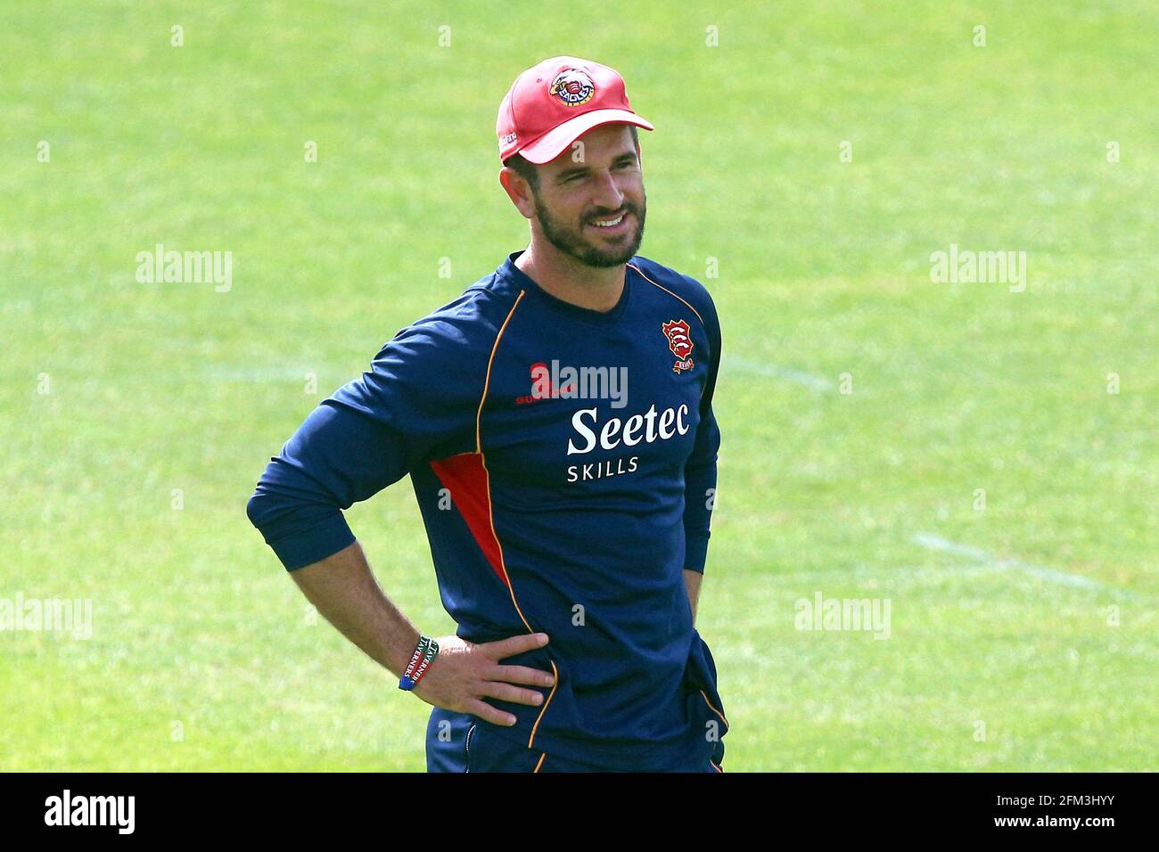 Ryan ten Doeschate of Essex during Essex CCC vs Surrey CCC, Specsavers ...