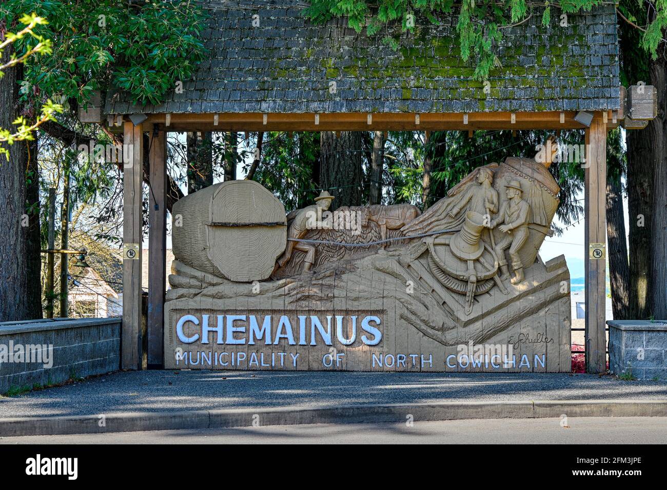 Steam Donkey At Work, carved wood logging scene by Elmar Schultes ...