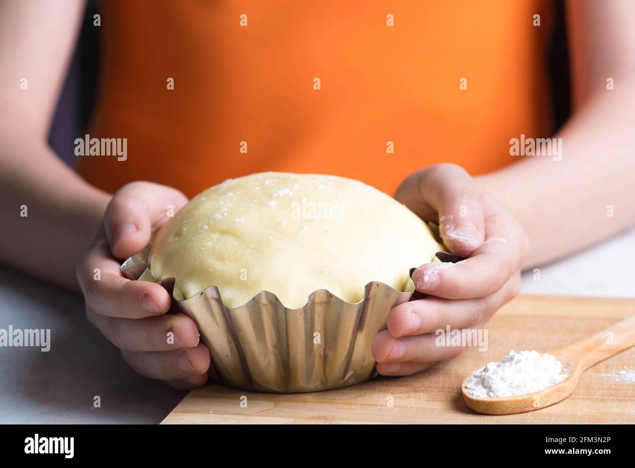 Mold oven hi-res stock photography and images - Alamy