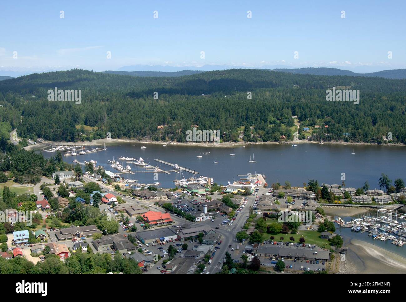 Marina boats ganges harbour hi-res stock photography and images - Alamy