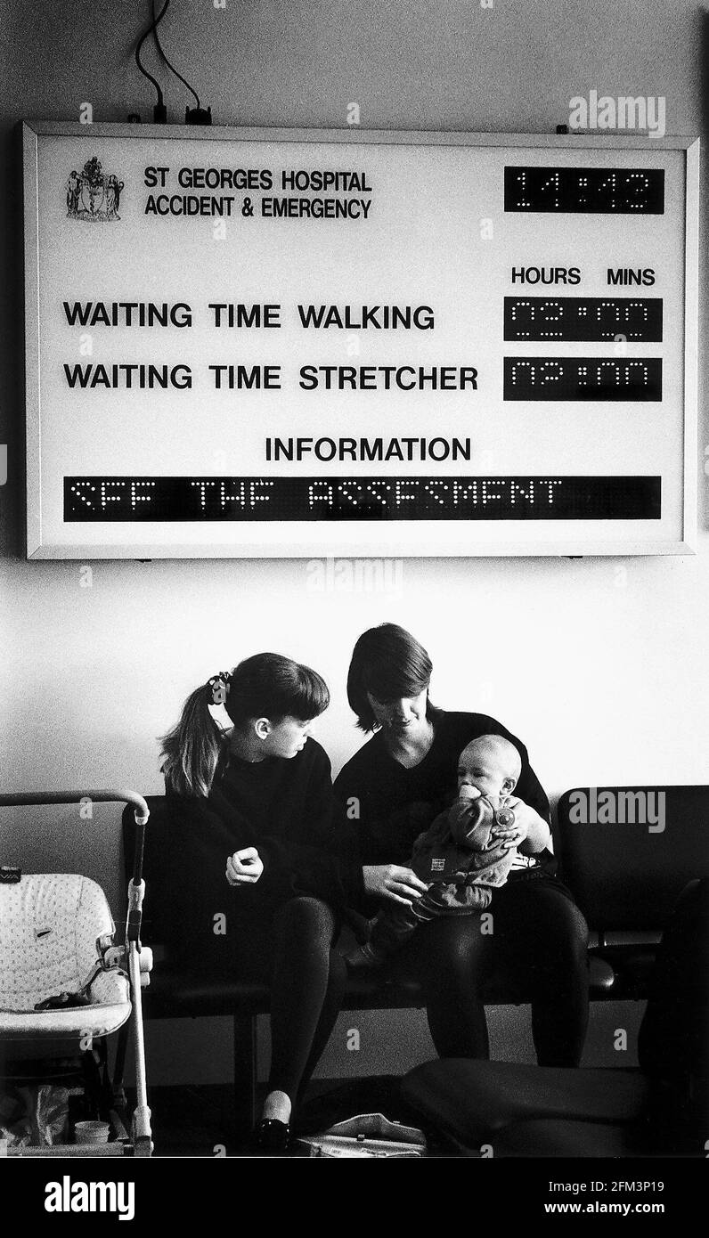 Emergency department waiting room hi-res stock photography and images ...