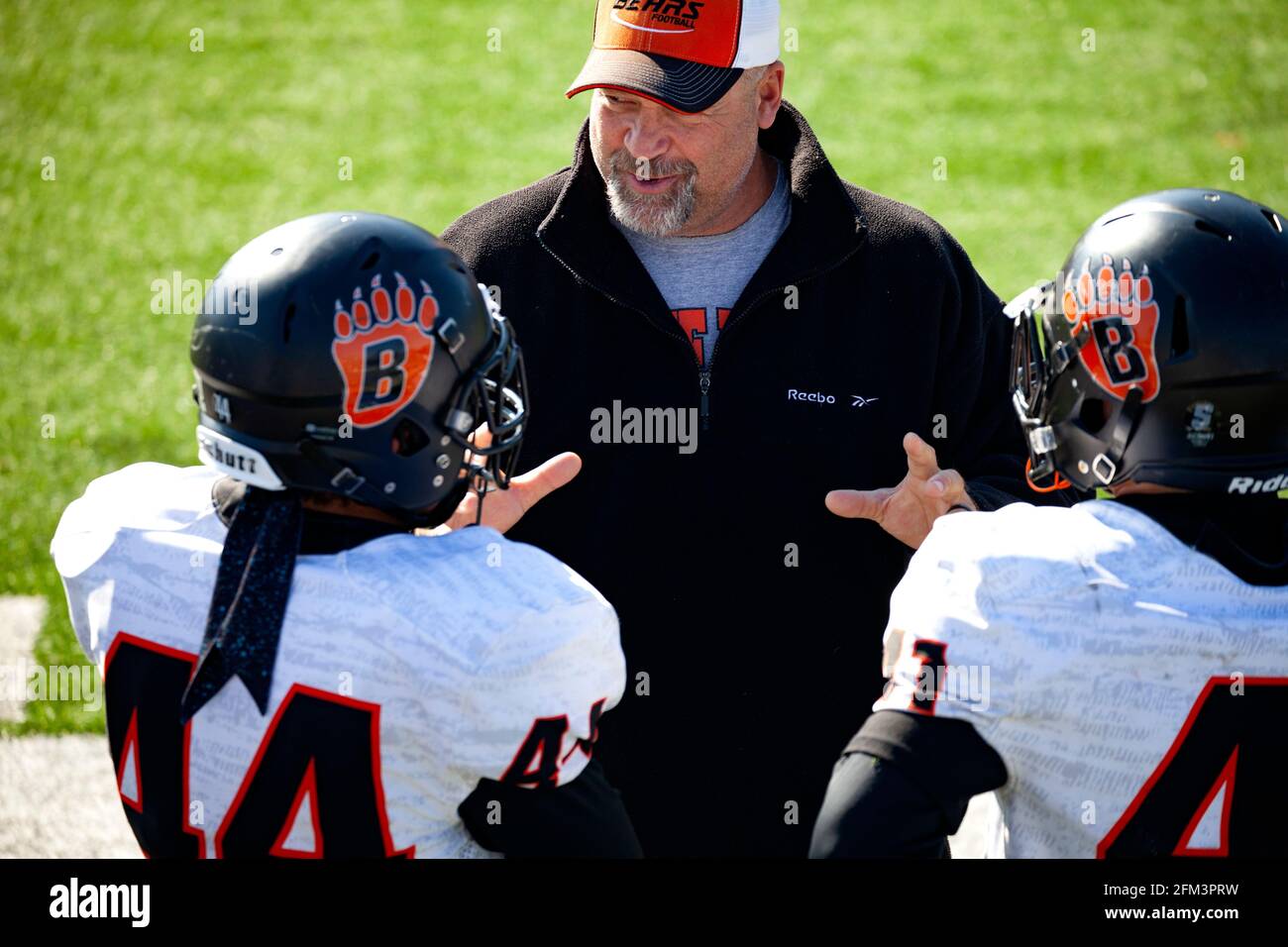 Football coaching teenagers hi-res stock photography and images - Alamy