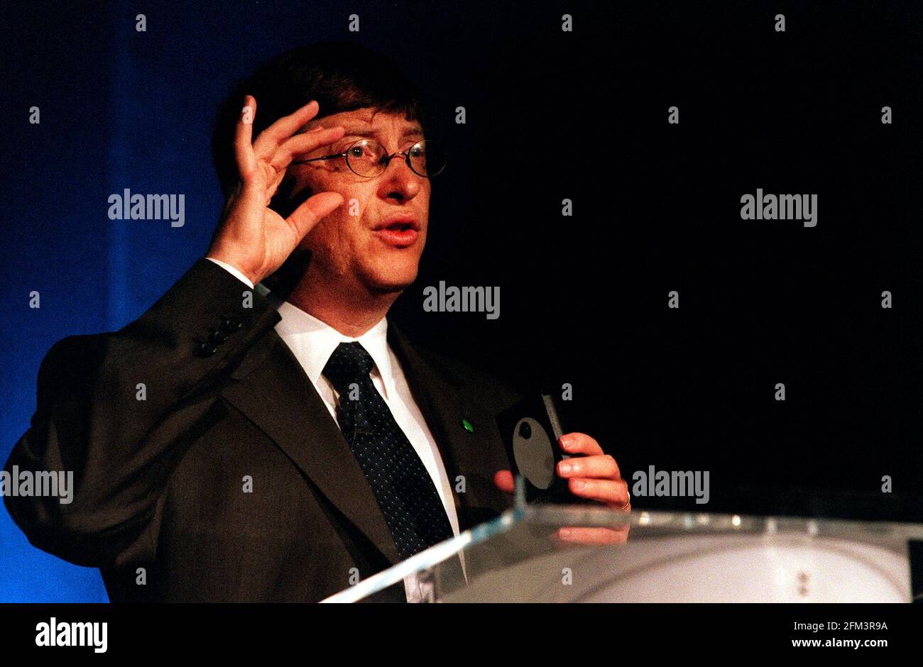 Bill gates hi-res stock photography and images - Alamy