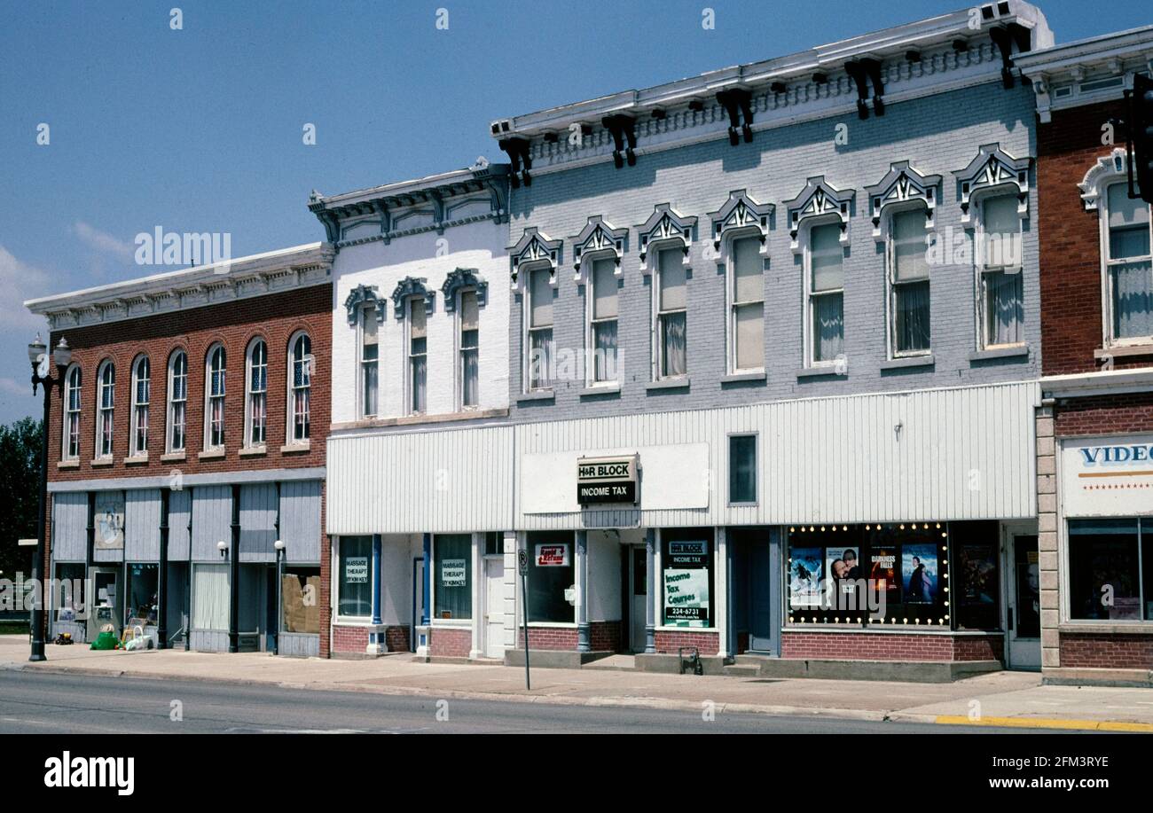Early 2000s United States - Three commercial buildings Independence ...