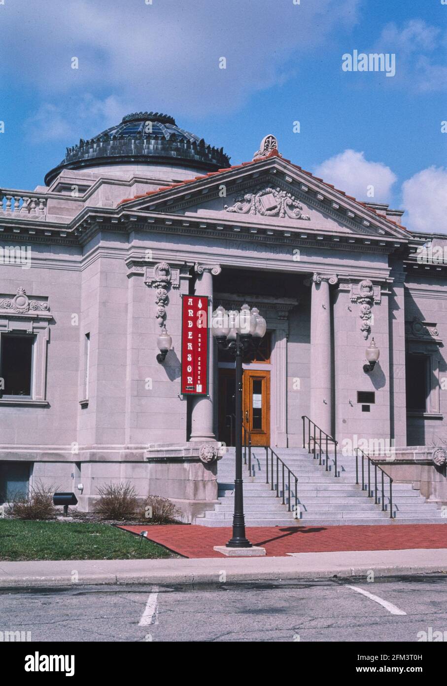 Carnegie Library central vertical detail view Anderson Indiana ca. 2004 ...