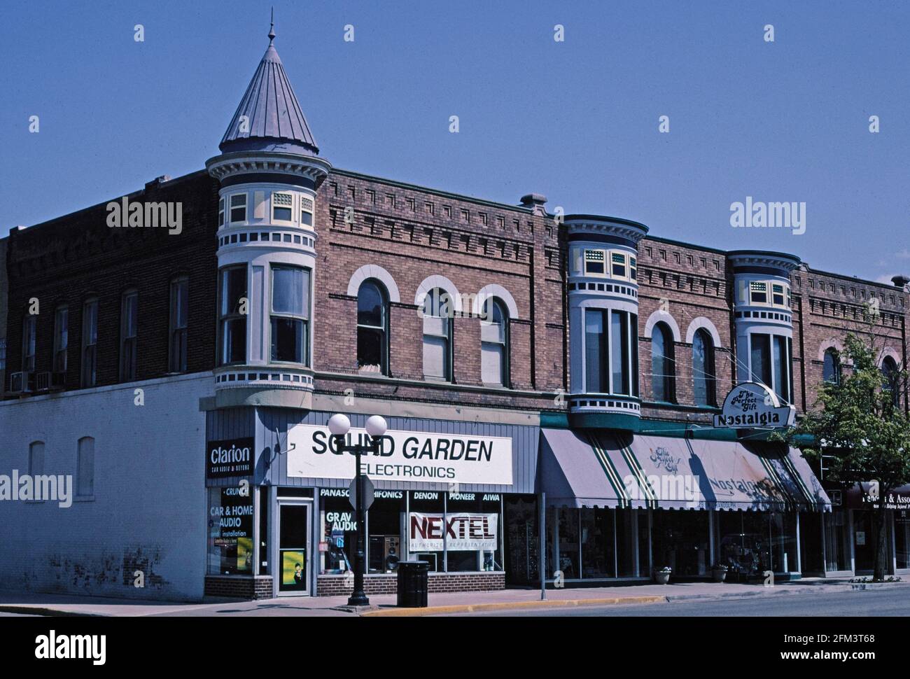 Early 2000s United States - Corner Building Macomb Illinois ca. 2003 ...