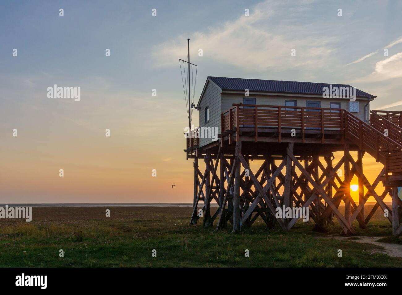 Scenic view of stilt house in Sankt Peter Ording beach in Germany ...