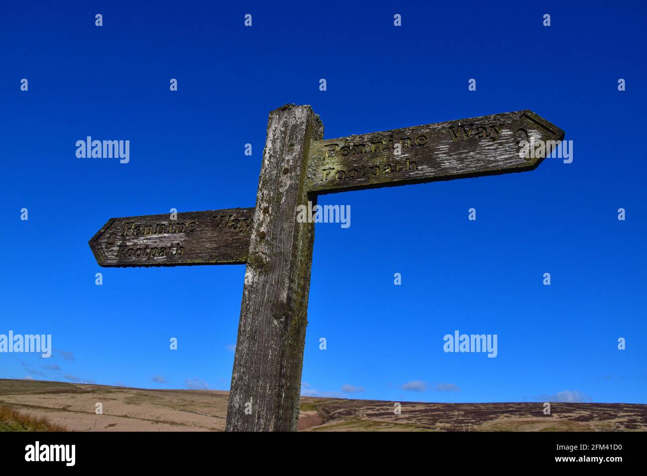 Pennine Way, Signpost, Calderdale, West Yorkshire Stock Photo - Alamy
