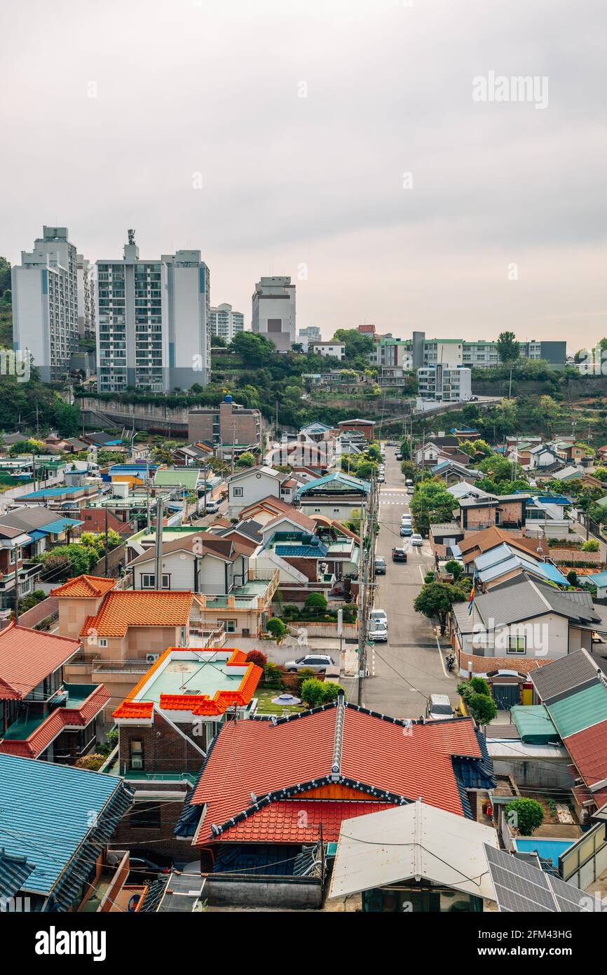Suncheon station hi-res stock photography and images - Alamy