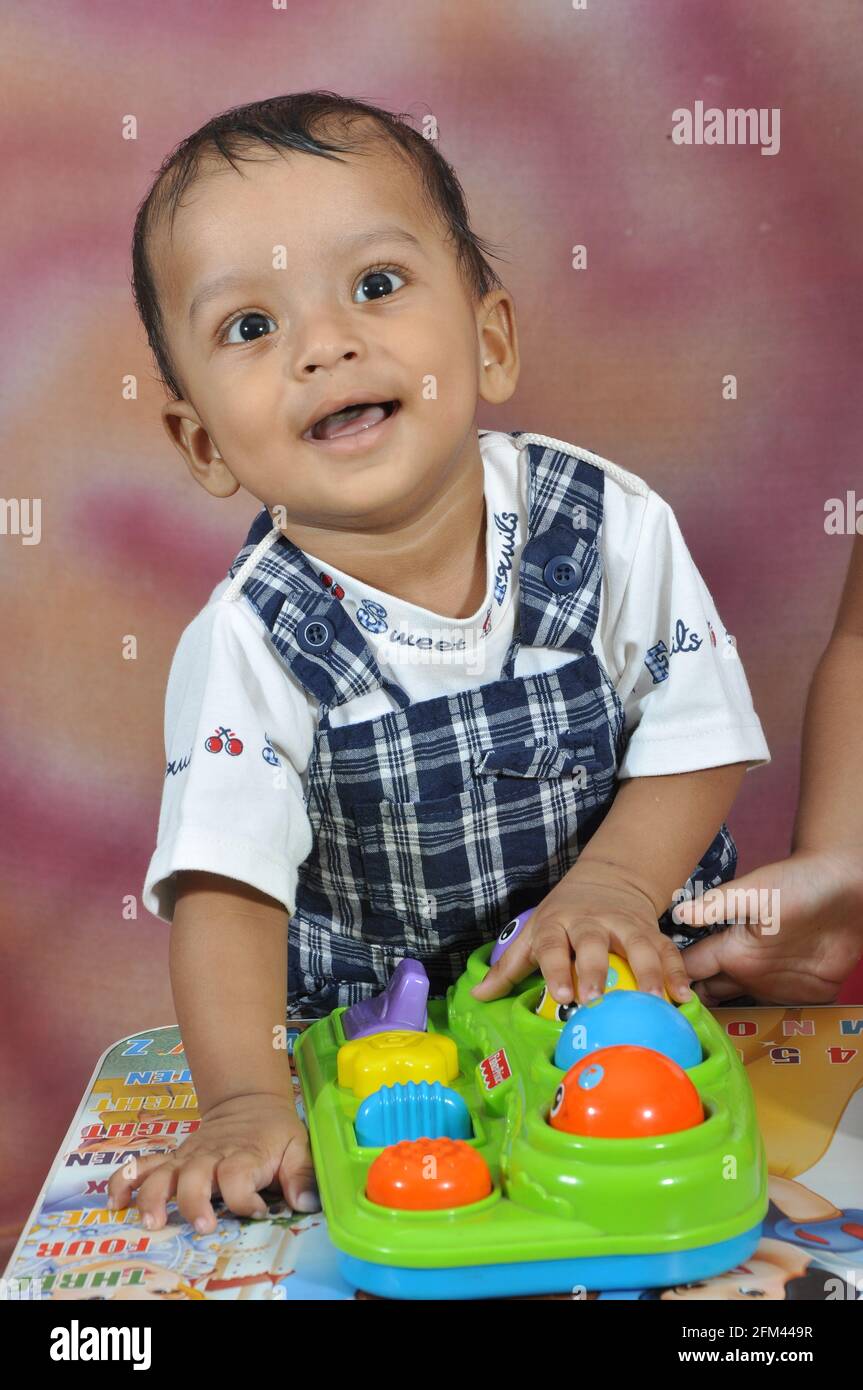 Baby girl tiktok hi-res stock photography and images - Alamy