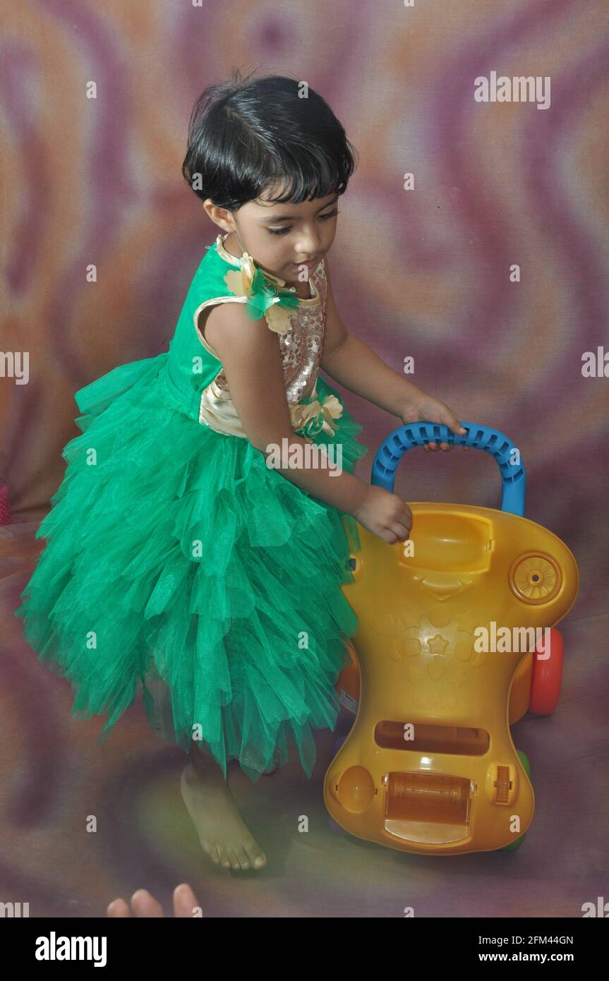 Baby girl tiktok hi-res stock photography and images - Alamy