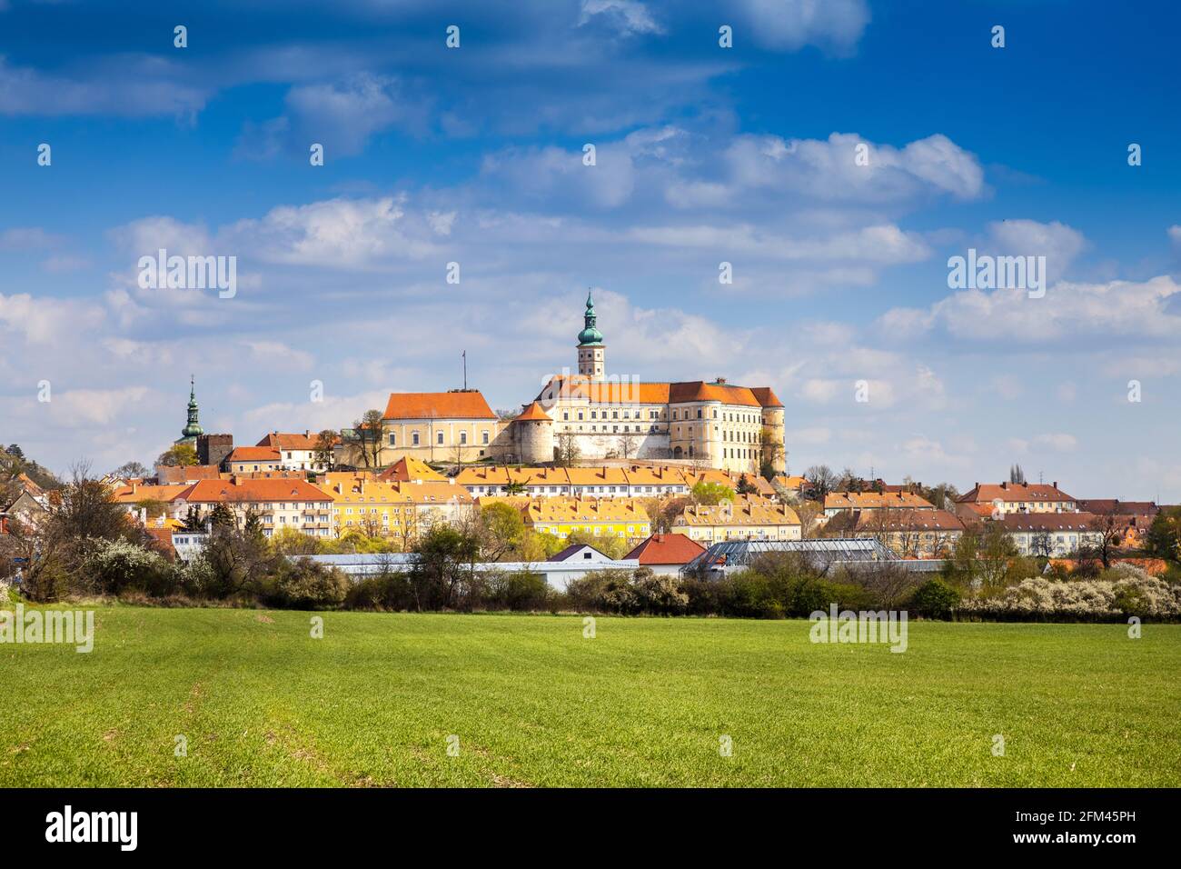 zamek, Mikulov, Jizni Morava, Ceska republika / castle, Mikulov, South ...