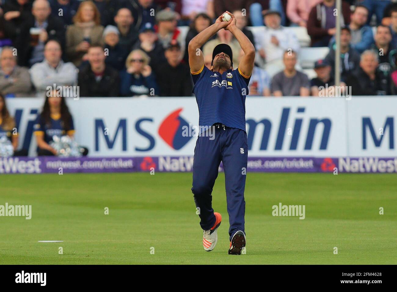 Ravi Bopara of Essex takes a catch to dismiss Jason Roy during Essex ...