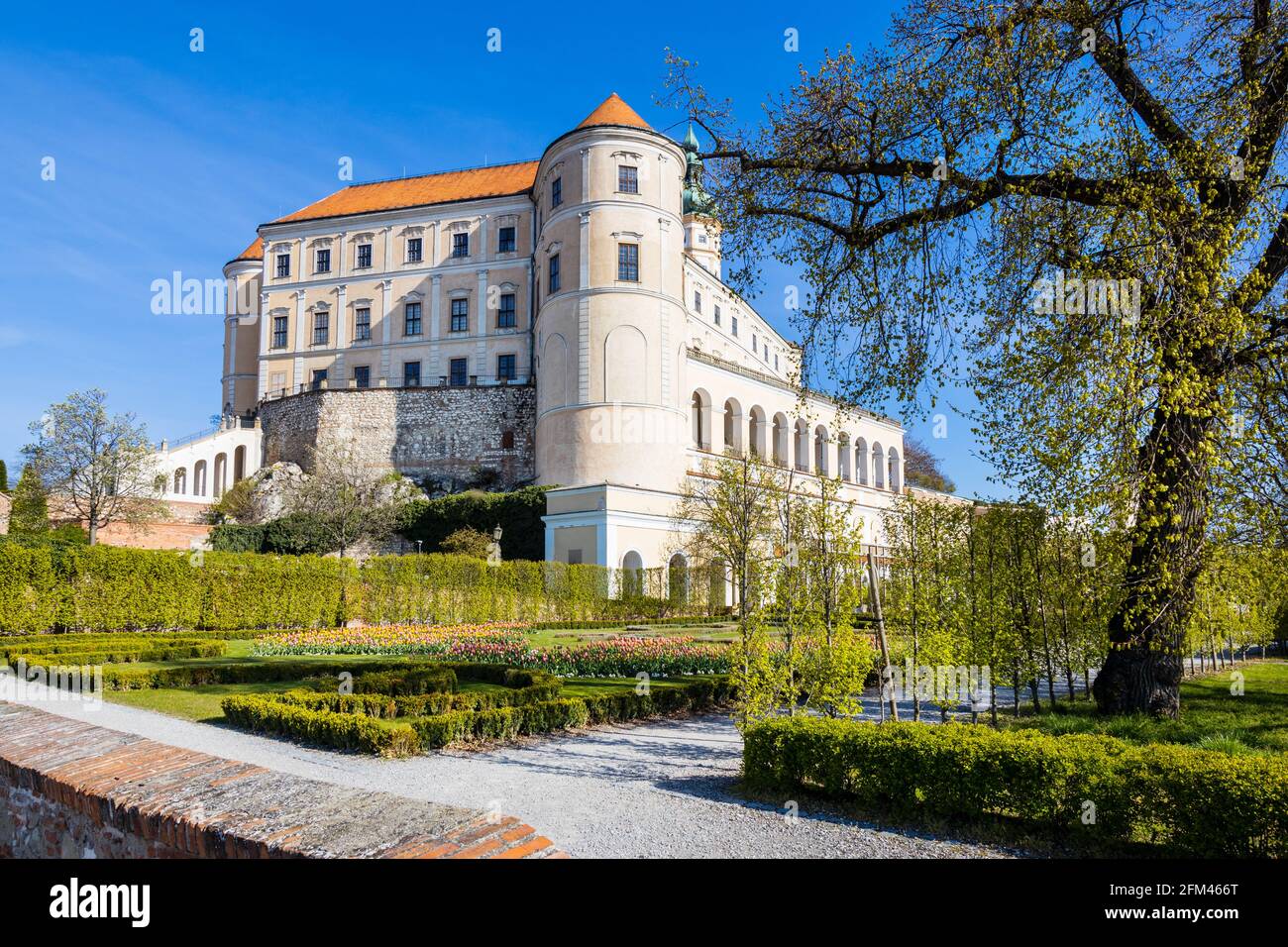 zamek, Mikulov, Jizni Morava, Ceska republika / castle, Mikulov, South ...