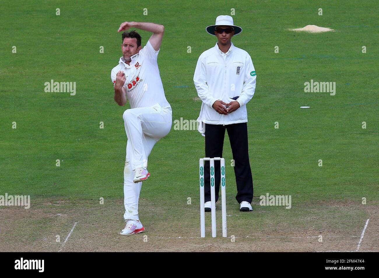 David Masters in bowling action for Essex during Glamorgan CCC vs Essex ...