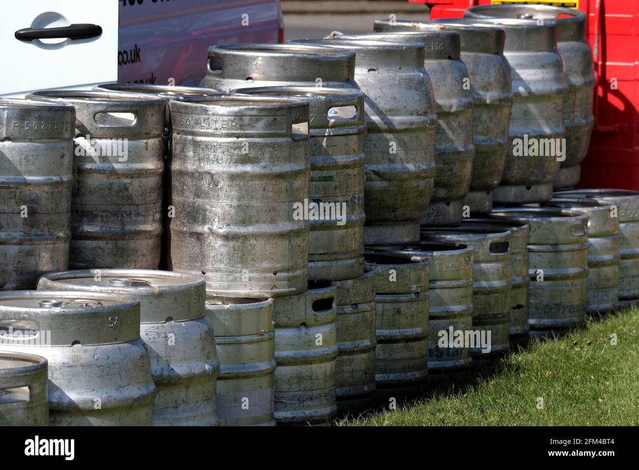 Allow outside hi-res stock photography and images - Alamy