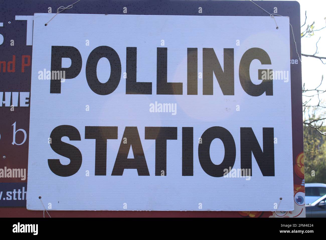 English polling station hi-res stock photography and images - Alamy