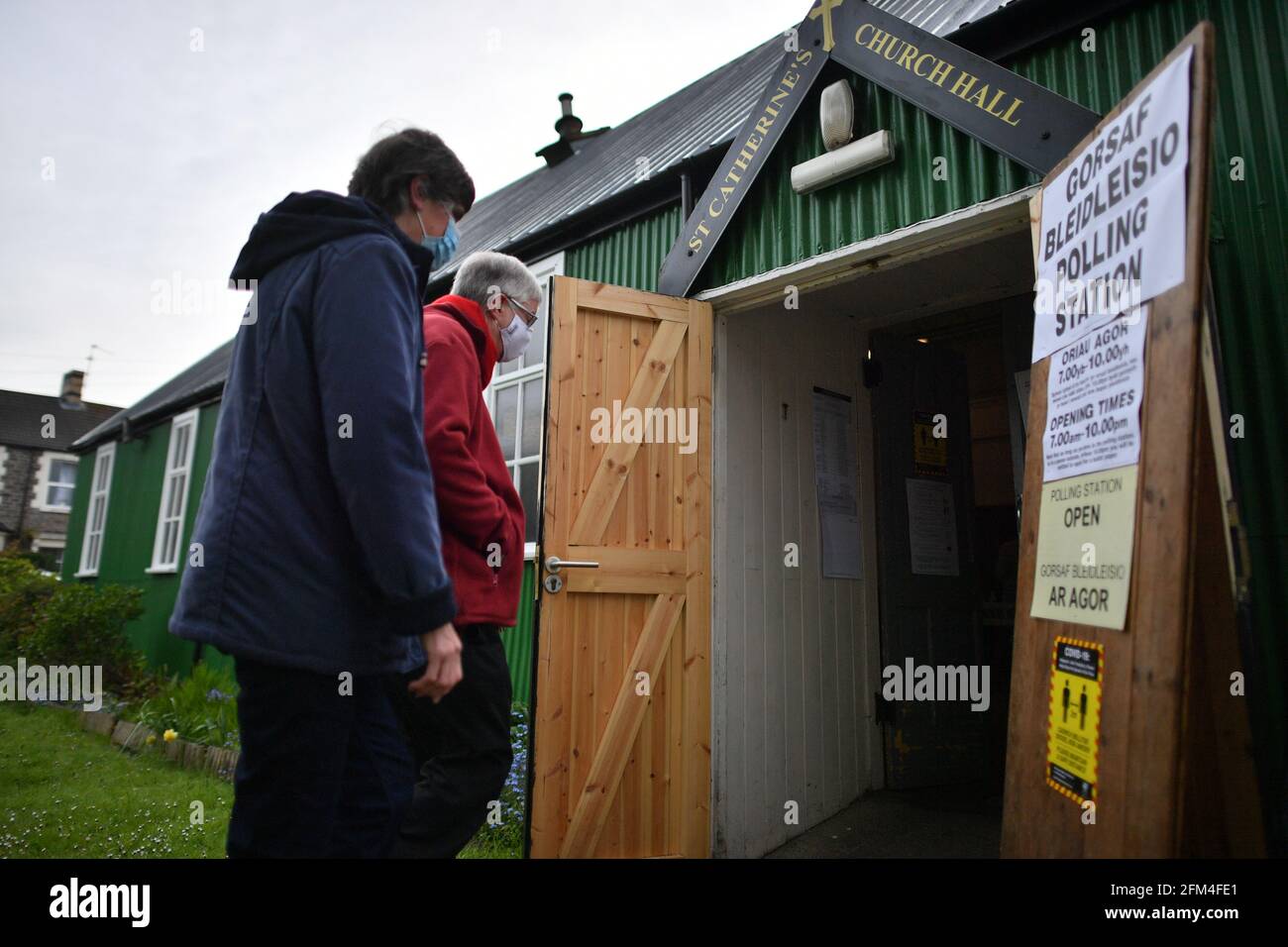 Mark drakeford wife hi-res stock photography and images - Alamy