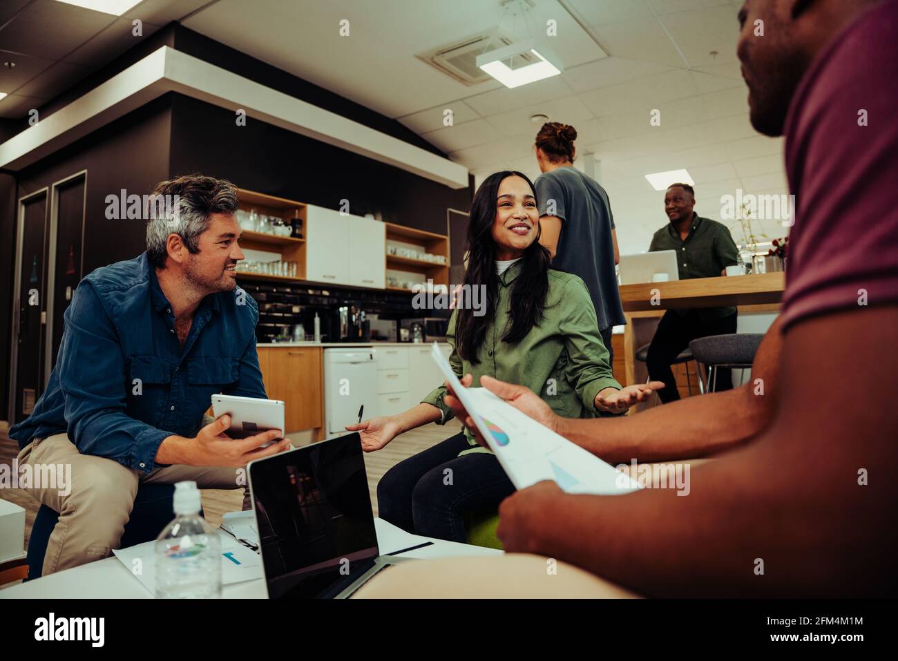 Group working on laptops hi-res stock photography and images - Alamy