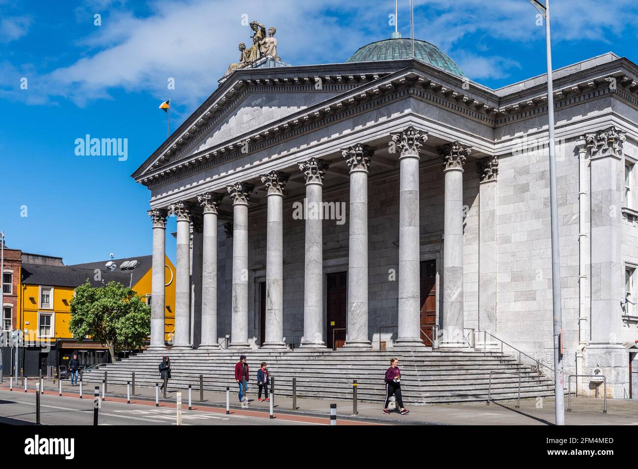 Teach cuirte courthouse hi-res stock photography and images - Alamy