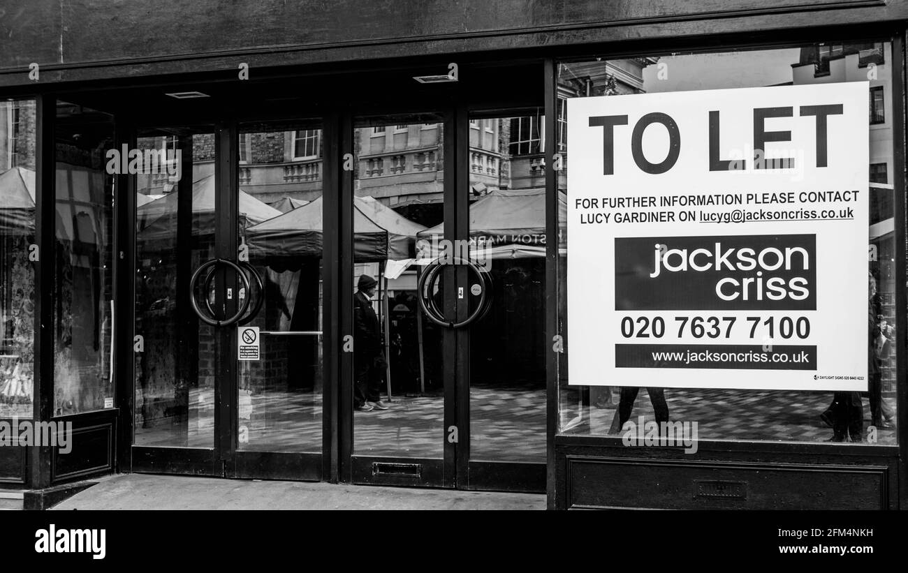 Everyday retail Black and White Stock Photos & Images - Alamy