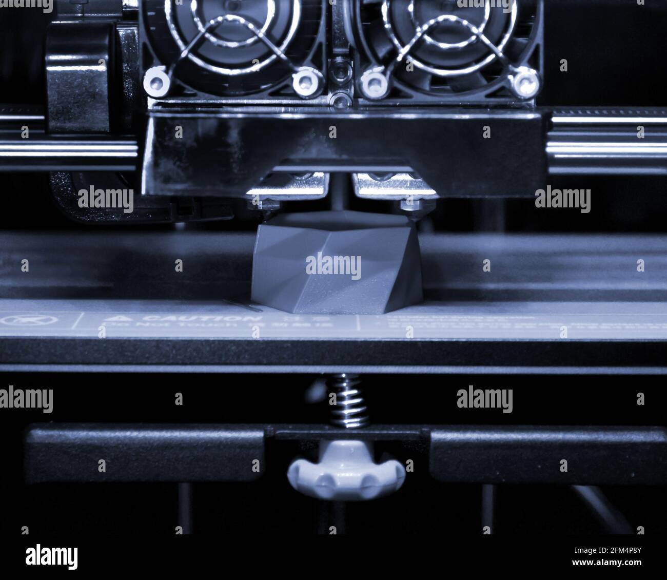 3d printer works making figure hi-res stock photography and images - Alamy