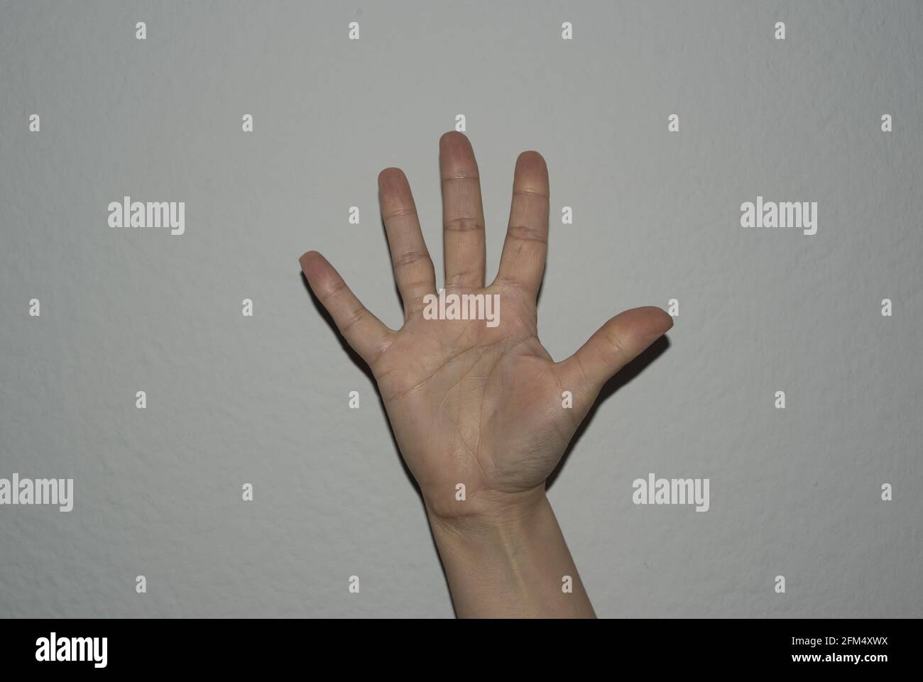 Fifth fingers of the right hand hi-res stock photography and images - Alamy