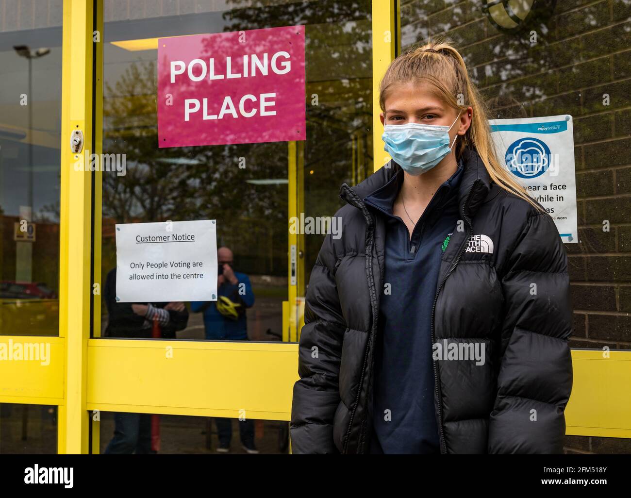 Scottish teenager voting hi-res stock photography and images - Alamy
