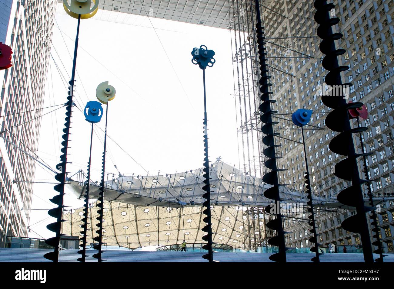 Arch of La Defense, La Defense district, Paris, Ile-de-France, France ...