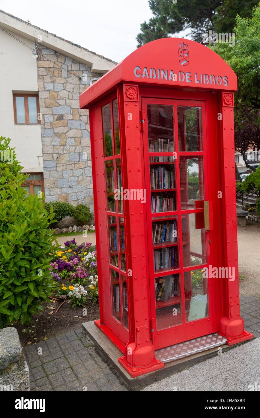 Typical Cabin Books in a square Stock Photo - Alamy